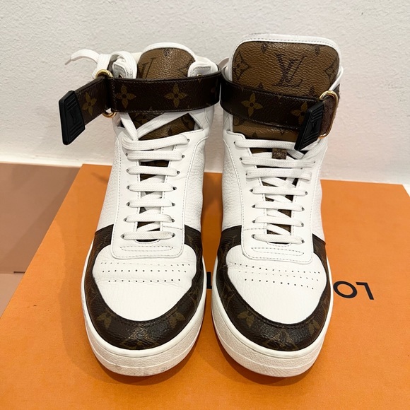 Louis Vuitton | Shoes | Authentic Louis Vuitton High Top Sneakers ...